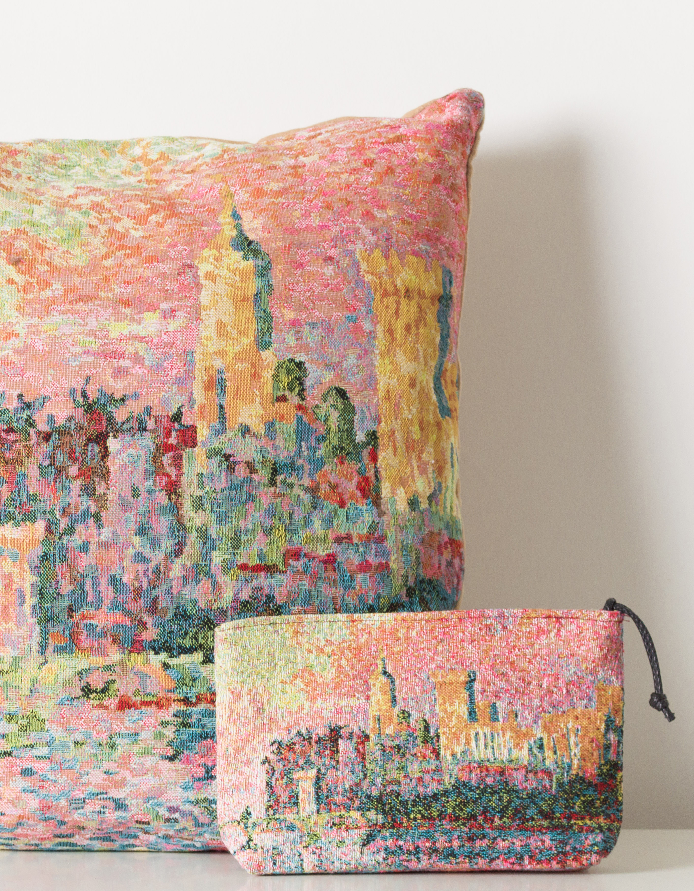 Reproductions of artworks woven in Belgium | Metrax Craye
